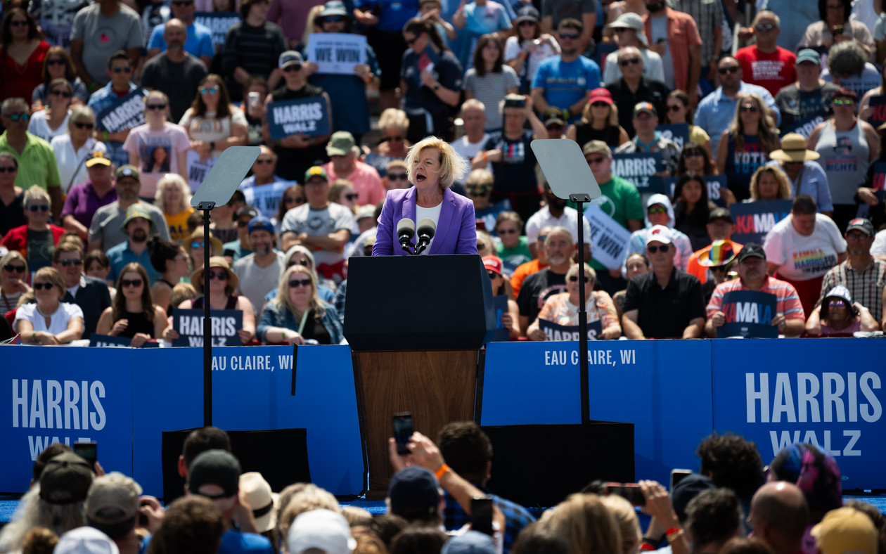 Senate Democrats Return to Campaign Trail with Kamala Harris Amid Tight ...