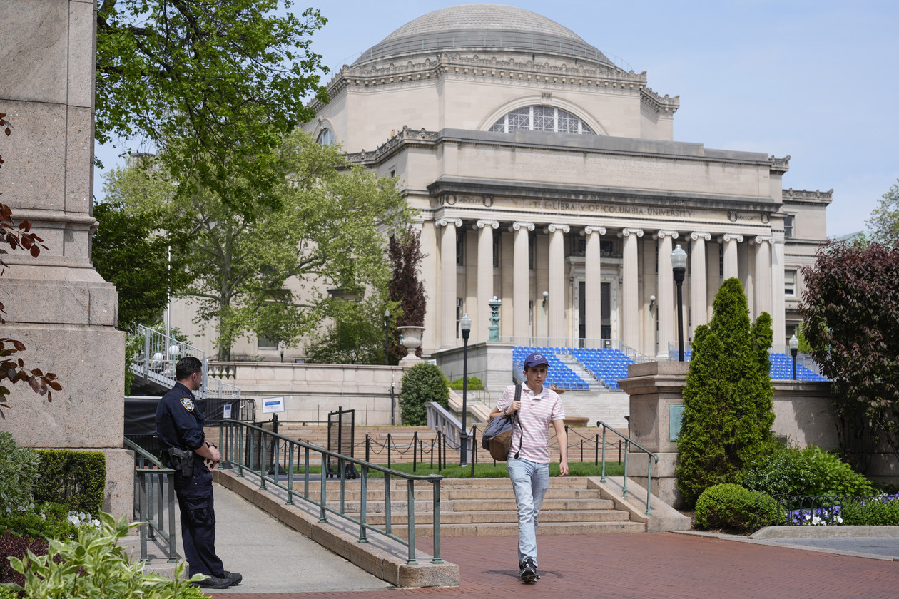 Columbia University Protest Sparks NYPD Response and Arrests Amid Trump ...